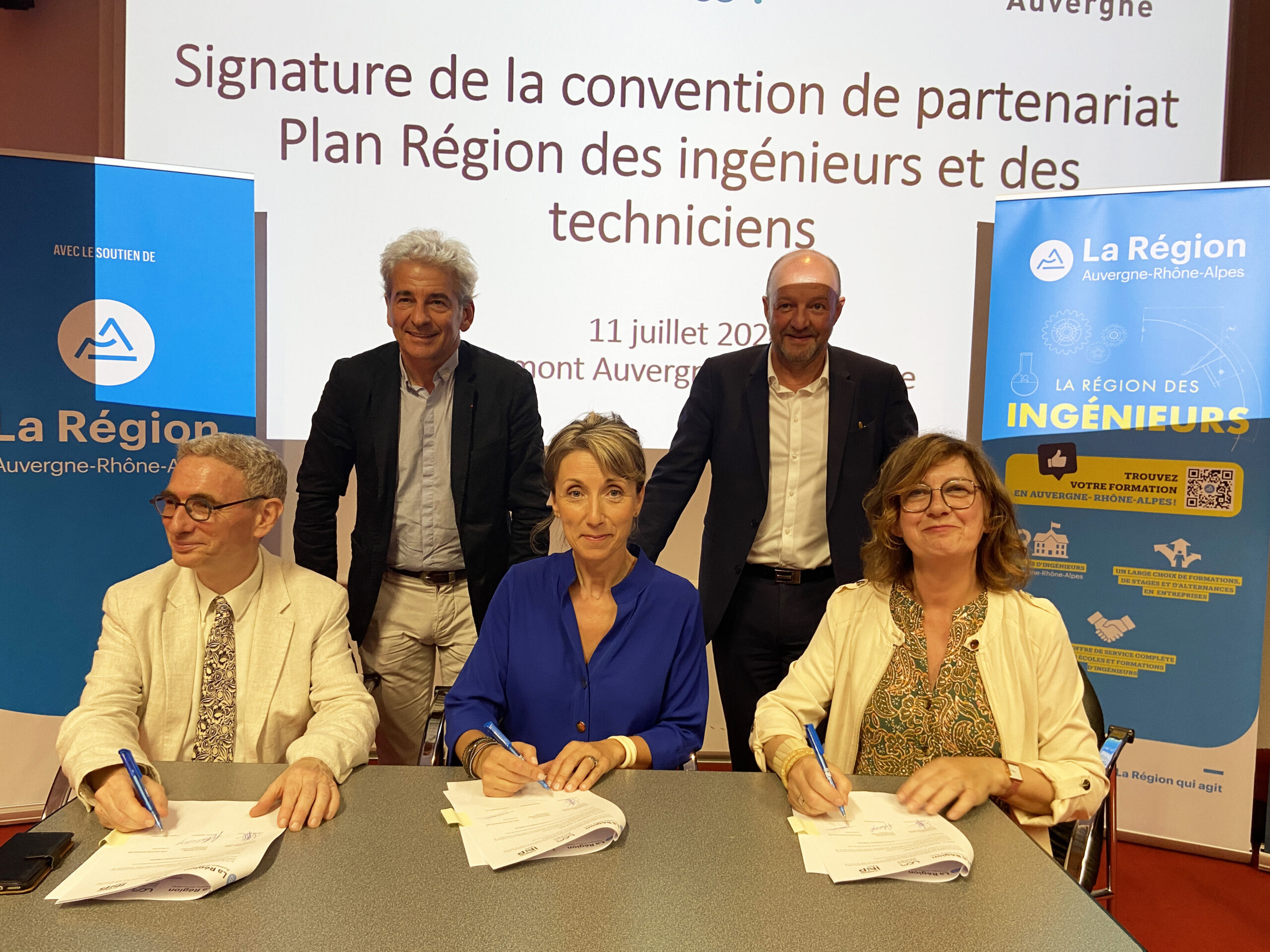 Signature d'une Convention de Partenariat entre La Région Auvergne-Rhône-Alpes, Clermont ...